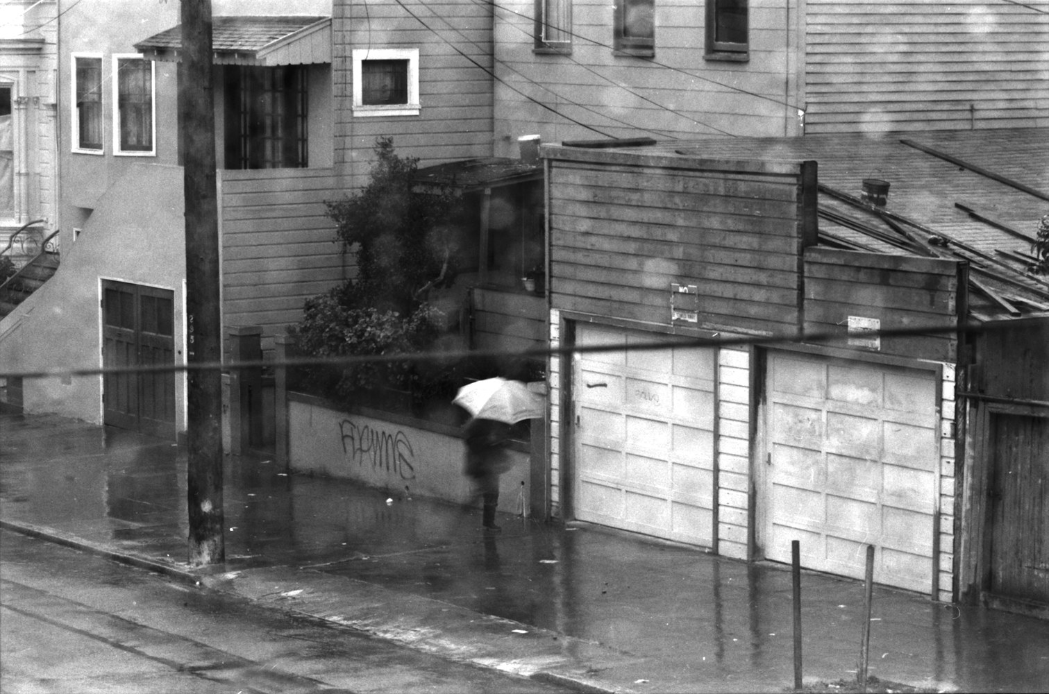 Alley - Kathleen Gross - Artist