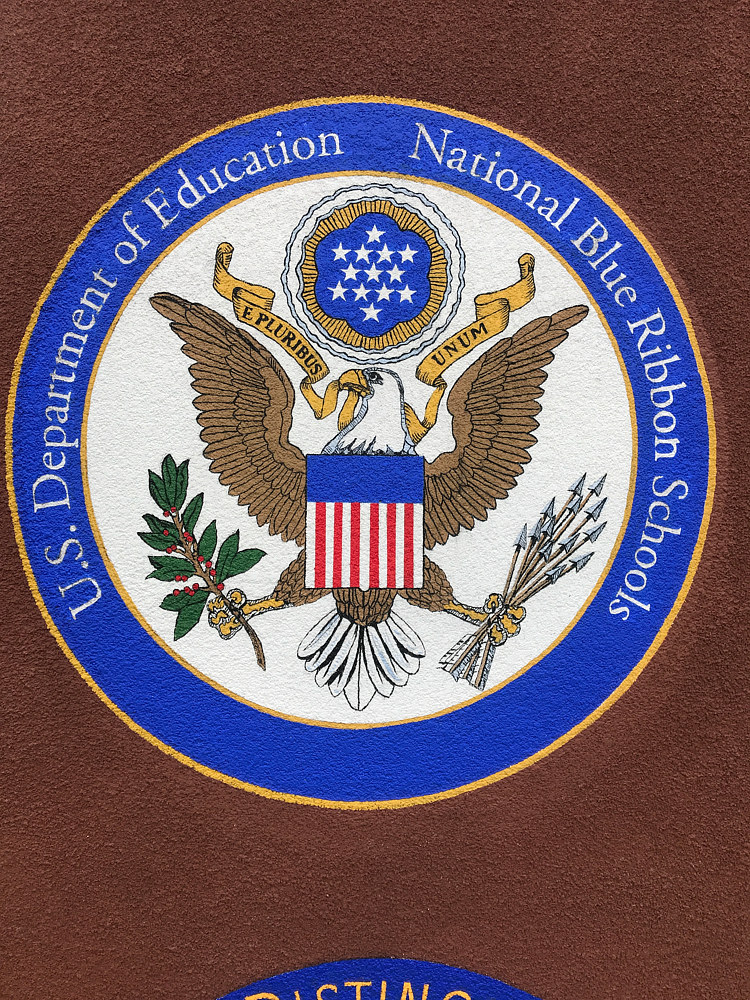 Endeavor California distinguished School logo - Robert Milling Studios