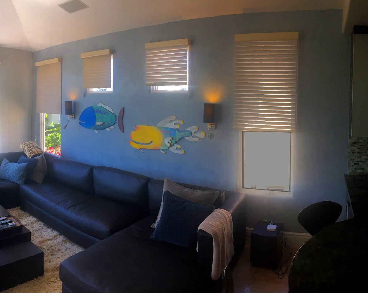Deep Blue Monitor wall in Venetian web - Robert Milling Studios