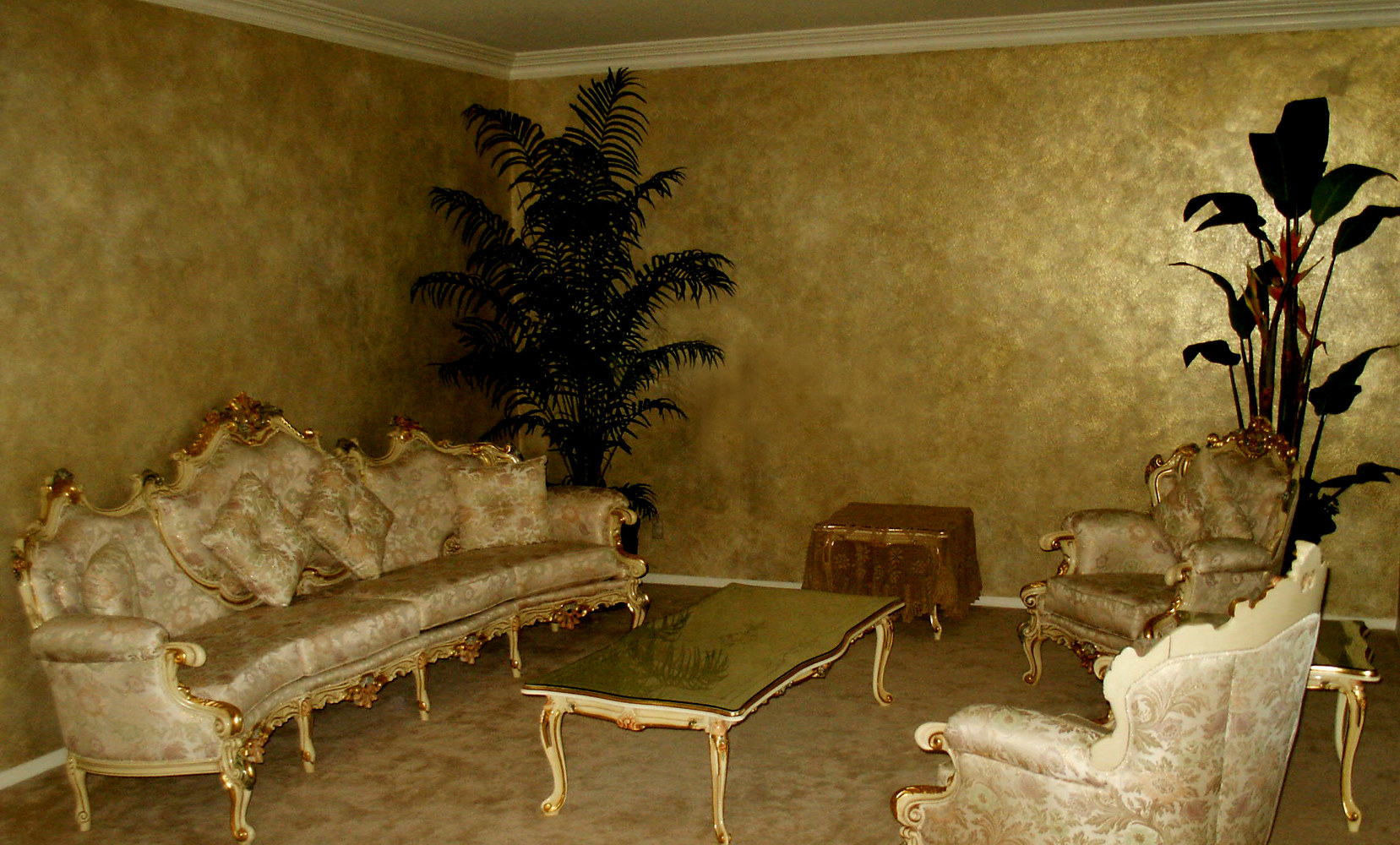 Two tone multi color glaze with ornament border - Robert Milling Studios