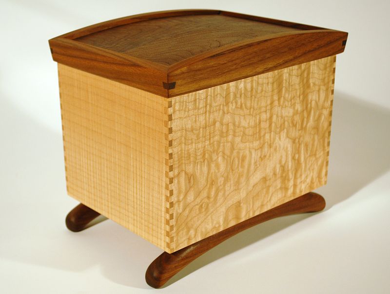 Keepsake Box Maple-Walnut - Madera Fina Studio Furniture