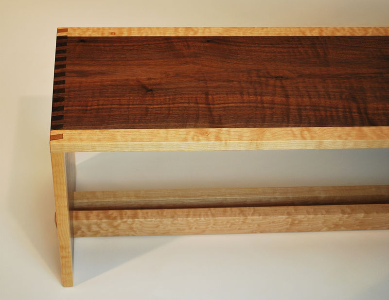 Angle Fingerjoint Bench - Madera Fina Studio Furniture